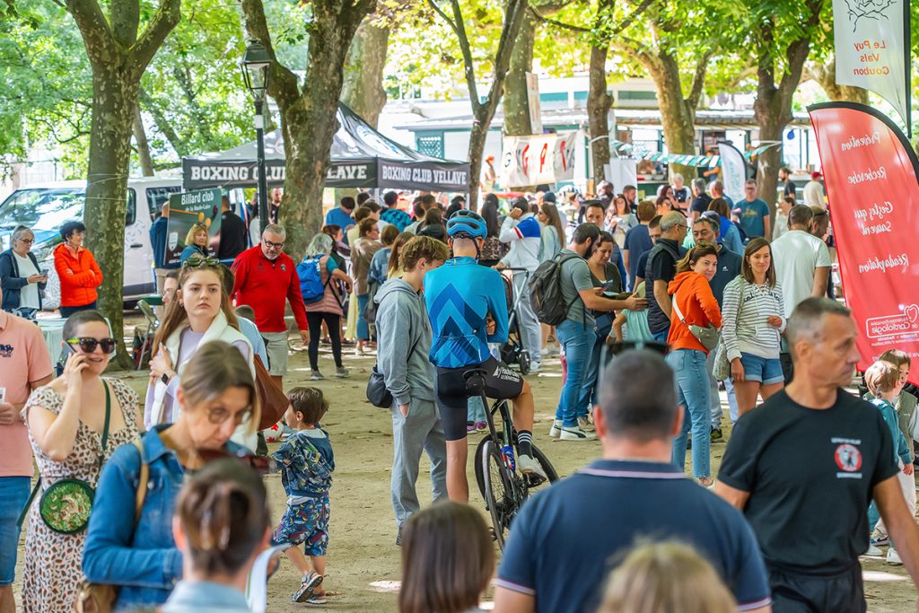 Le monde s’est pressé au Carrefour des Associations – Communauté d ...